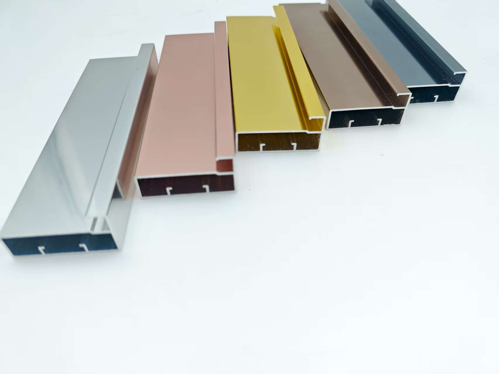 Custom Anodized Aluminium Alloy 6000 Series Aluminum Kitchen Cabinet ...